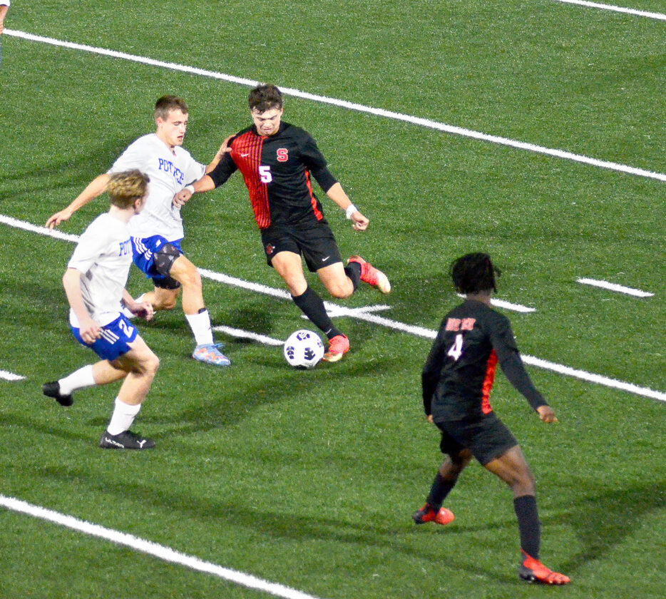 Big Red boys win a thriller to advance | News, Sports, Jobs - The ...